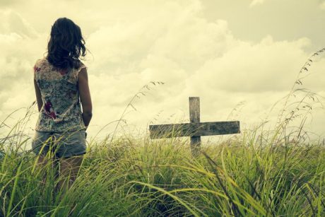 10 Ways To Get Back To Life After The Loss Of A Loved OnePick the Brain ...